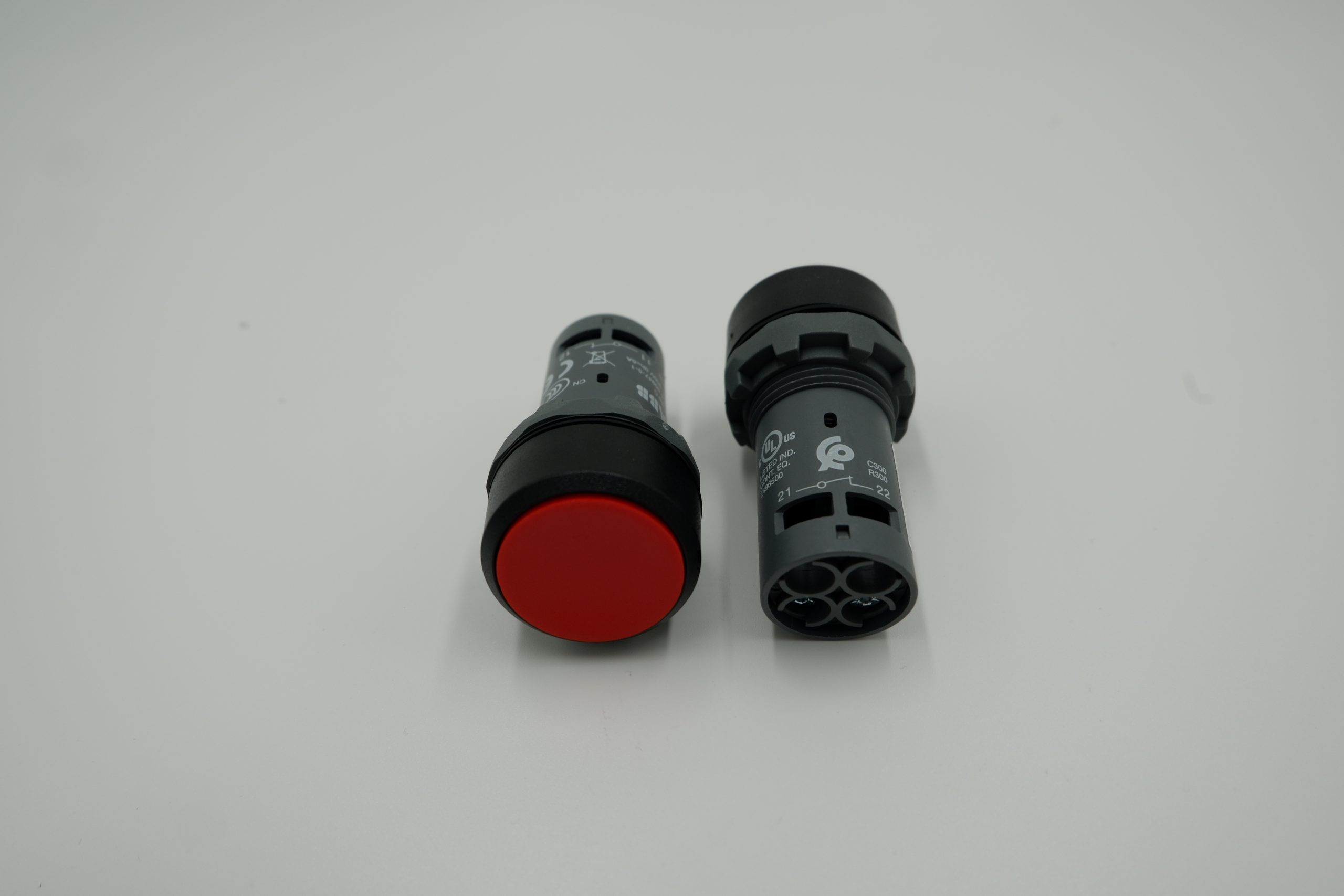 ABB - PUSHBUTTONS SWITCH, RED CP1-10R-01 1NC - THAIMMI